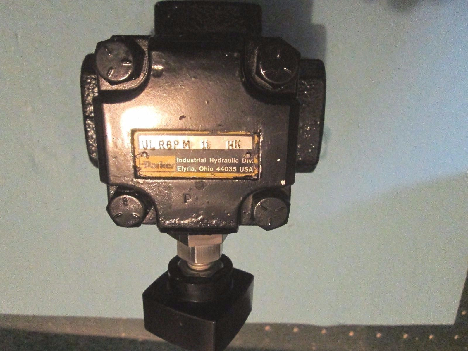 URL6PM11HK, Parker, Pressure Control Valve, Unloading Valve ...